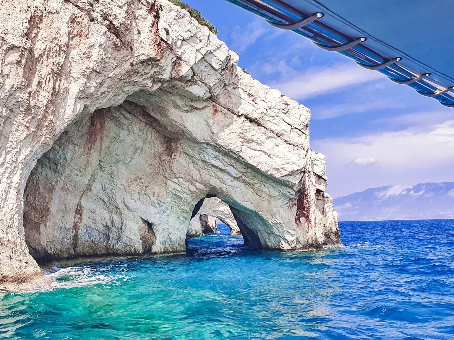 How to get to the Shipwreck Beach (Navagio Beach) in Zakynthos - Greece ...