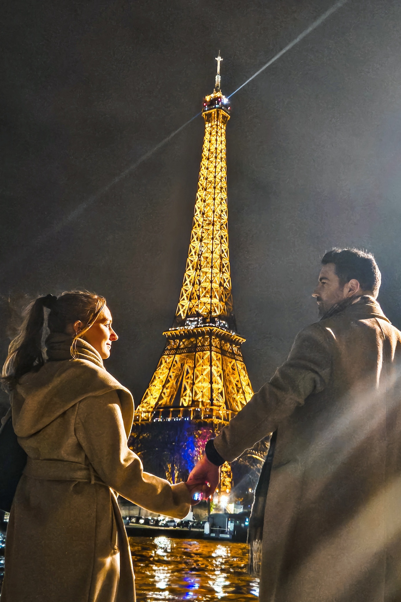 Capturing Romance: The Ultimate Guide to Romantic Photos with the ...